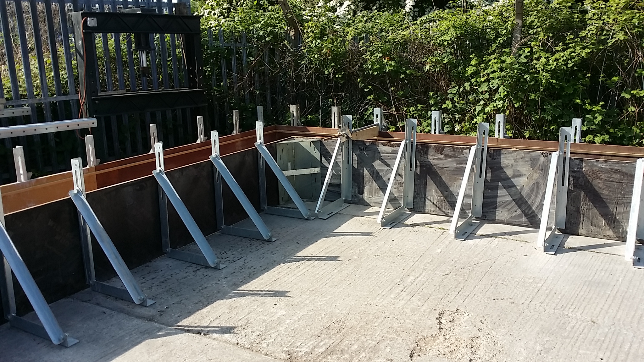 Bracket system | Fast-Form System | Formwork Hire and Sales